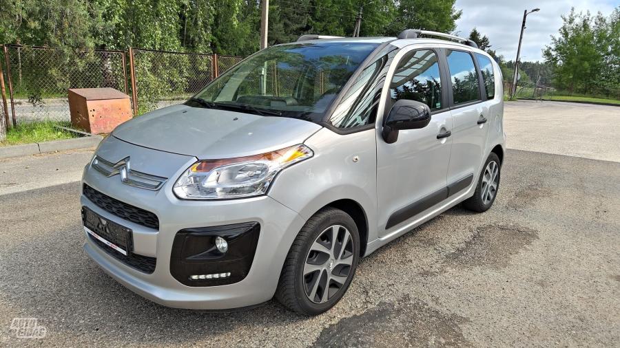 Grey Citroen c3-picasso 2016 in Utena, with an engine capacity of 1.60 L and mileage of 164 thousand km for 3600 €, photo 1 on AUTOMOTO.COM.LV
