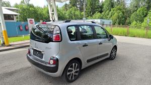 Grey Citroen c3-picasso 2016 in Utena, with an engine capacity of 1.60 L and mileage of 164 thousand km for 3600 €, photo 6 on AUTOMOTO.COM.LV