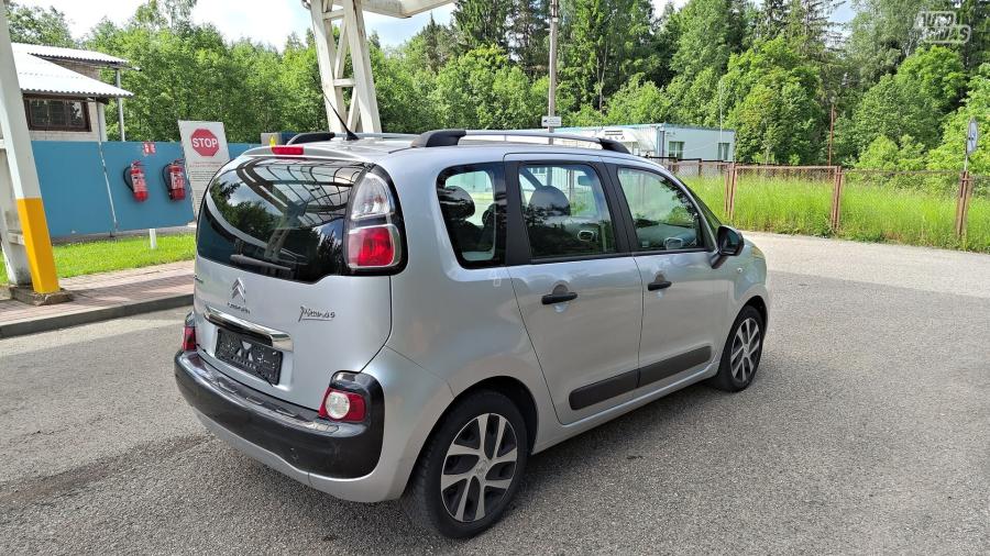 Grey Citroen c3-picasso 2016 in Utena, with an engine capacity of 1.60 L and mileage of 164 thousand km for 3600 €, photo 6 on AUTOMOTO.COM.LV