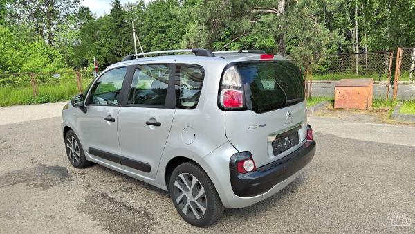 Grey Citroen c3-picasso 2016 in Utena, with an engine capacity of 1.60 L and mileage of 164 thousand km for 3600 €, photo 8 on AUTOMOTO.COM.LV