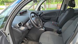 Grey Citroen c3-picasso 2016 in Utena, with an engine capacity of 1.60 L and mileage of 164 thousand km for 3600 €, photo 11 on AUTOMOTO.COM.LV