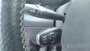 Grey Citroen c3-picasso 2011 in Daugavpils, with an engine capacity of 1.60 L and mileage of 216 thousand km for 3350 €, photo 28 on AUTOMOTO.COM.LV