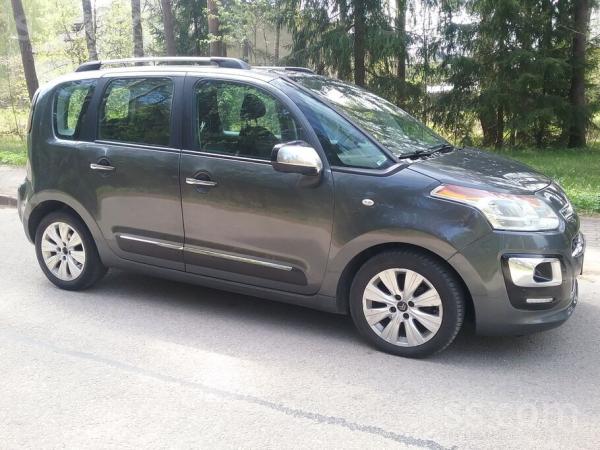 Grey Citroen c3-picasso 2014 in Riga, with an engine capacity of 1.60 L and mileage of 247 thousand km for 3600 €, photo 3 on AUTOMOTO.COM.LV