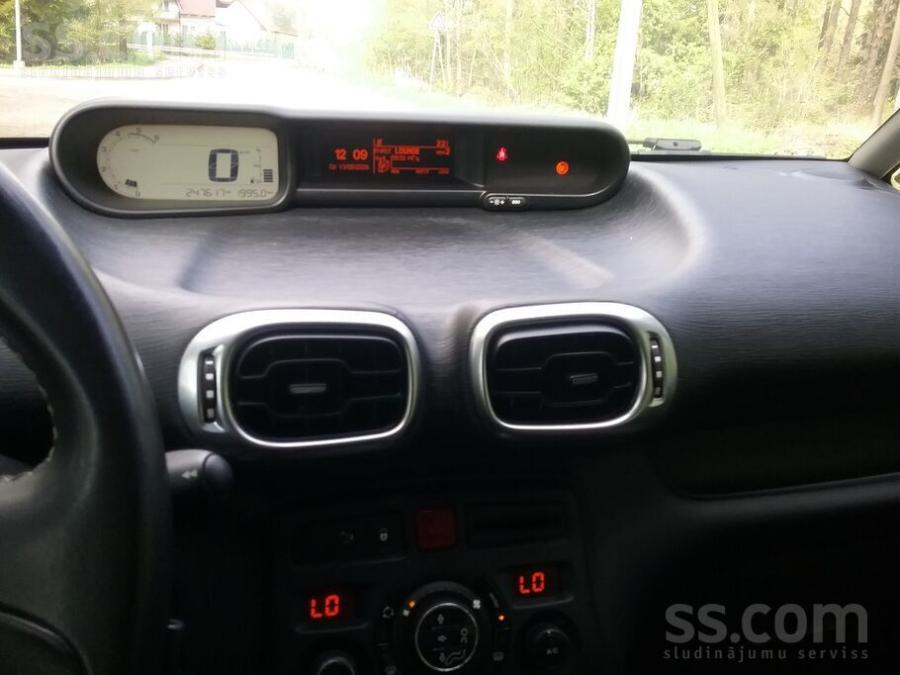 Pelēks Citroen c3-picasso 2014 Rīga, ar dzinēja tilpumu 1.60 L un nobraukumu 247 tūkst. km par 3600 €, foto 9 vietnē AUTOMOTO.COM.LV