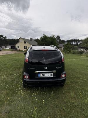 Citroen c3-picasso 2010 Viļņa, ar dzinēja tilpumu 1.40 L un nobraukumu 180 tūkst. km par 1300 €, foto 4 vietnē AUTOMOTO.COM.LV