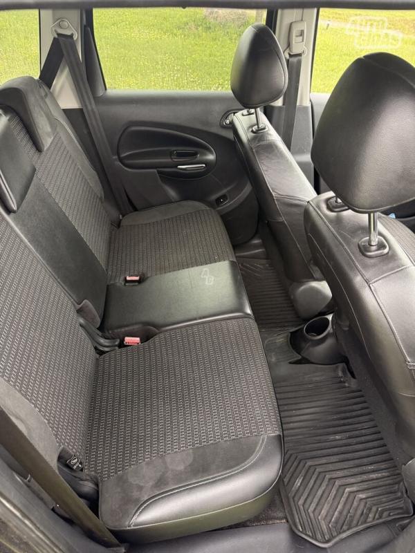 Citroen c3-picasso 2010 Viļņa, ar dzinēja tilpumu 1.40 L un nobraukumu 180 tūkst. km par 1300 €, foto 7 vietnē AUTOMOTO.COM.LV