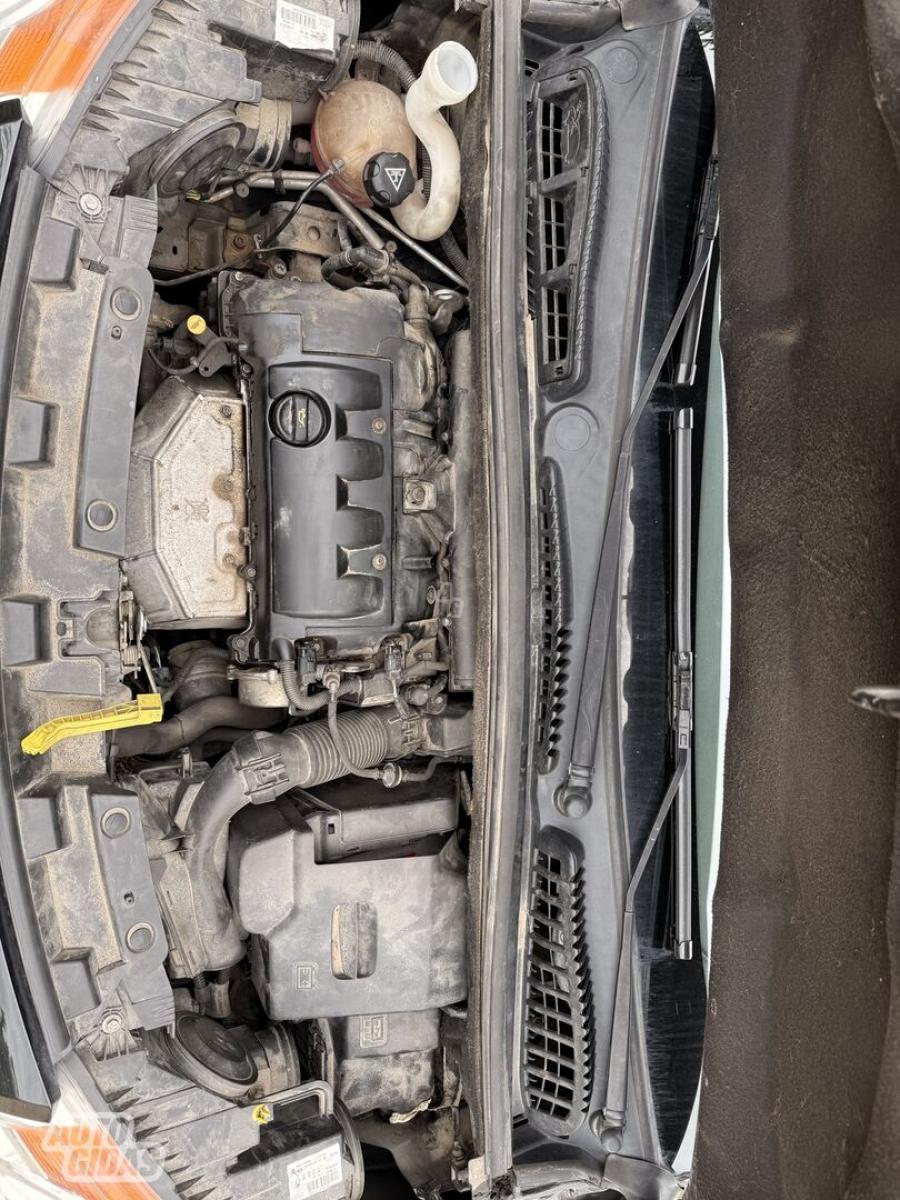 Citroen c3-picasso 2010 Viļņa, ar dzinēja tilpumu 1.40 L un nobraukumu 180 tūkst. km par 1300 €, foto 13 vietnē AUTOMOTO.COM.LV