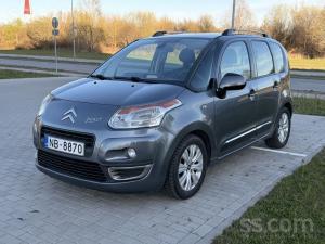 Citroen c3-picasso 2011 Rīga, ar dzinēja tilpumu 1.60 L un nobraukumu 221 tūkst. km par 2500 €, foto  vietnē AUTOMOTO.COM.LV