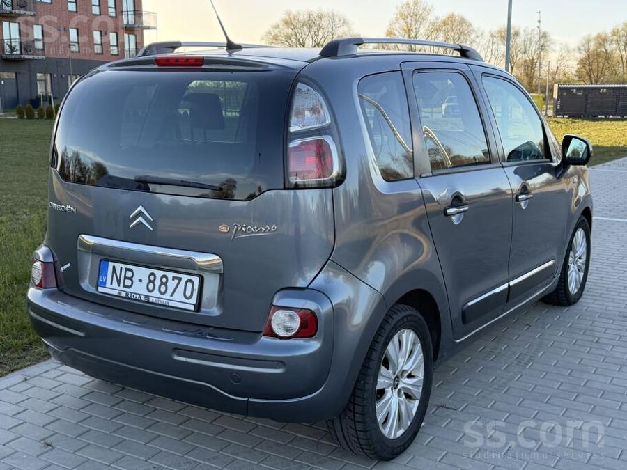 Citroen c3-picasso 2011 in Riga, with an engine capacity of 1.60 L and mileage of 221 thousand km for 2500 €, photo 4 on AUTOMOTO.COM.LV