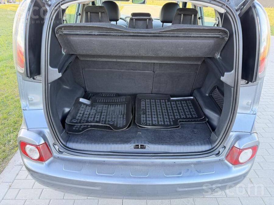 Citroen c3-picasso 2011 in Riga, with an engine capacity of 1.60 L and mileage of 221 thousand km for 2500 €, photo 12 on AUTOMOTO.COM.LV