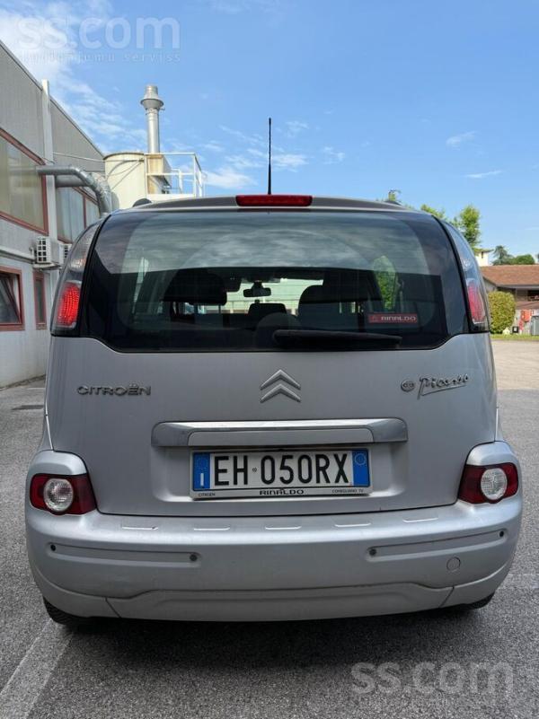 Citroen c3-picasso 2012 Rīga, ar dzinēja tilpumu 1.60 L un nobraukumu 200 tūkst. km par 2200 €, foto 3 vietnē AUTOMOTO.COM.LV
