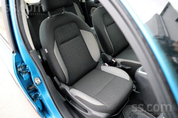 Citroen c3-picasso 2009 Tukums, ar dzinēja tilpumu 1.40 L un nobraukumu 267 tūkst. km par 2550 €, foto 8 vietnē AUTOMOTO.COM.LV