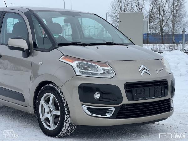 Citroen c3-picasso 2010 in Taurage, with an engine capacity of 1.60 L and mileage of 307 thousand km for 2900 €, photo 5 on AUTOMOTO.COM.LV