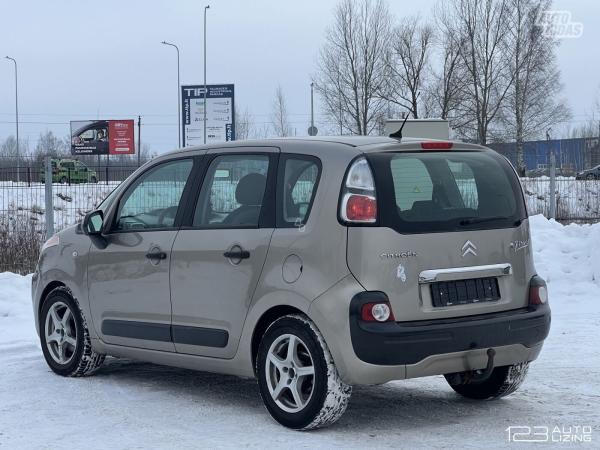 Citroen c3-picasso 2010 in Taurage, with an engine capacity of 1.60 L and mileage of 307 thousand km for 2900 €, photo 8 on AUTOMOTO.COM.LV