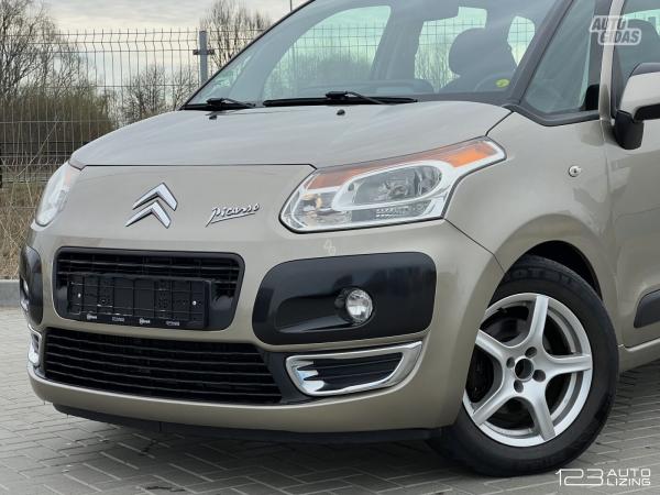 Citroen c3-picasso 2010 in Taurage, with an engine capacity of 1.60 L and mileage of 307 thousand km for 2900 €, photo 2 on AUTOMOTO.COM.LV