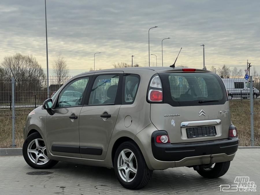 Citroen c3-picasso 2010 in Taurage, with an engine capacity of 1.60 L and mileage of 307 thousand km for 2900 €, photo 6 on AUTOMOTO.COM.LV