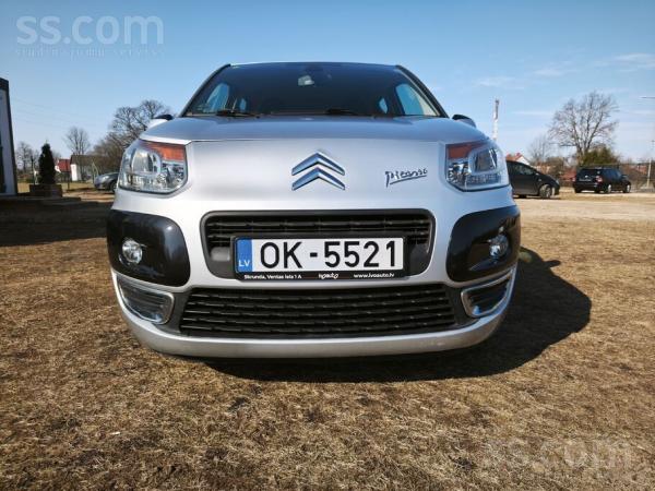 Citroen c3-picasso 2010 in Kuldiga, with an engine capacity of 1.60 L and mileage of 241 thousand km for 4000 €, photo 5 on AUTOMOTO.COM.LV