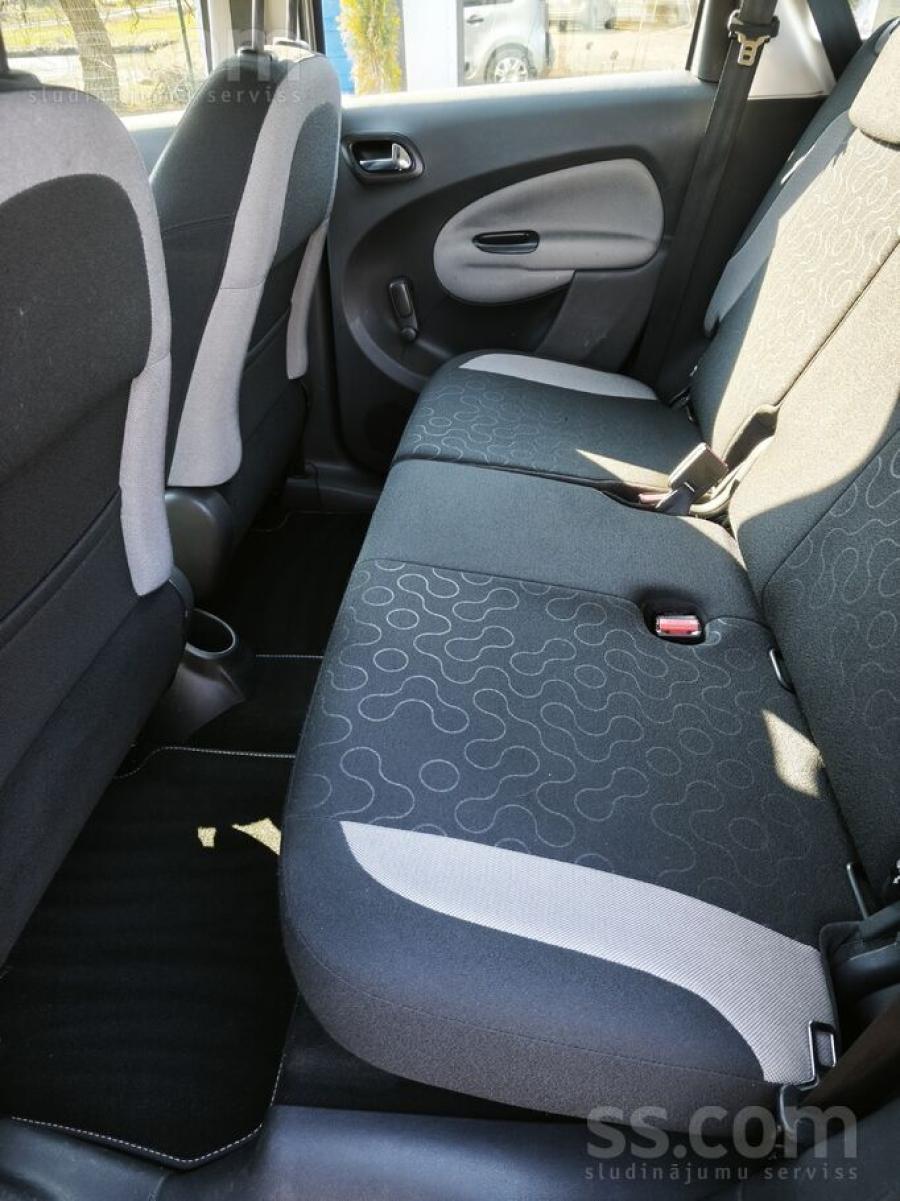 Citroen c3-picasso 2010 Kuldīga, ar dzinēja tilpumu 1.60 L un nobraukumu 241 tūkst. km par 4000 €, foto 12 vietnē AUTOMOTO.COM.LV
