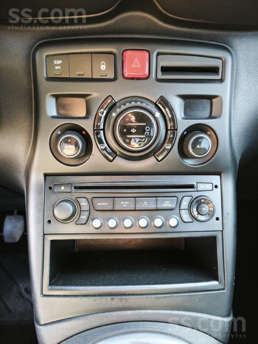 Citroen c3-picasso 2010 Kuldīga, ar dzinēja tilpumu 1.60 L un nobraukumu 241 tūkst. km par 4000 €, foto 18 vietnē AUTOMOTO.COM.LV