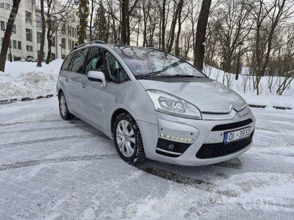 Citroen c3-picasso 2011 in Riga, with an engine capacity of 1.60 L and mileage of 187 thousand km for 3300 €, photo 1 on AUTOMOTO.COM.LV