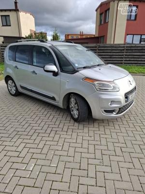 Citroen c3-picasso 2011 Klaipėda, ar dzinēja tilpumu 1.60 L un nobraukumu 242 tūkst. km par 1950 €, foto 3 vietnē AUTOMOTO.COM.LV
