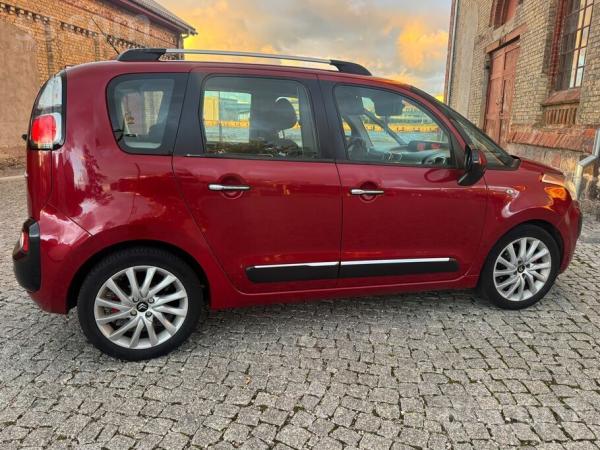 Sarkans Citroen c3-picasso 2011 Ventspils, ar dzinēja tilpumu 1.60 L un nobraukumu 164 tūkst. km par 3500 €, foto 4 vietnē AUTOMOTO.COM.LV