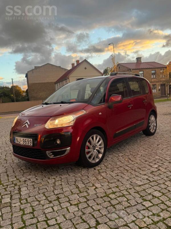 Sarkans Citroen c3-picasso 2011 Ventspils, ar dzinēja tilpumu 1.60 L un nobraukumu 164 tūkst. km par 3500 €, foto 5 vietnē AUTOMOTO.COM.LV