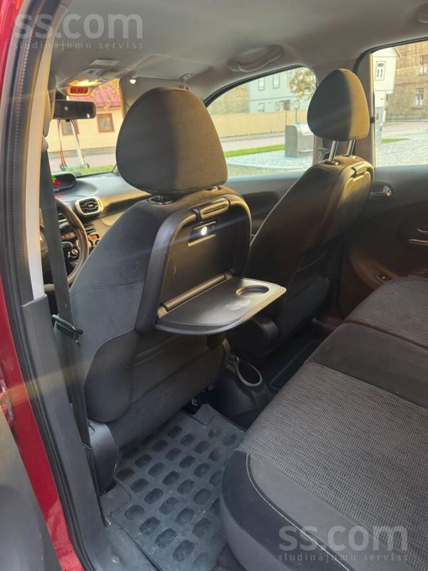 Sarkans Citroen c3-picasso 2011 Ventspils, ar dzinēja tilpumu 1.60 L un nobraukumu 164 tūkst. km par 3500 €, foto 8 vietnē AUTOMOTO.COM.LV
