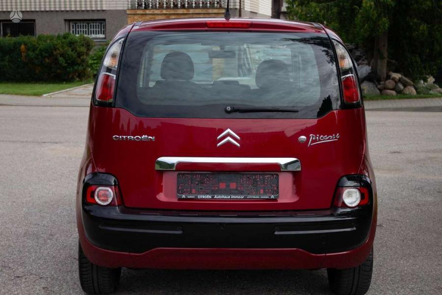 Red Citroen c3-picasso 2012 in Marijampole, with an engine capacity of 1.56 L and mileage of 296 thousand km for 3100 €, photo 7 on AUTOMOTO.COM.LV
