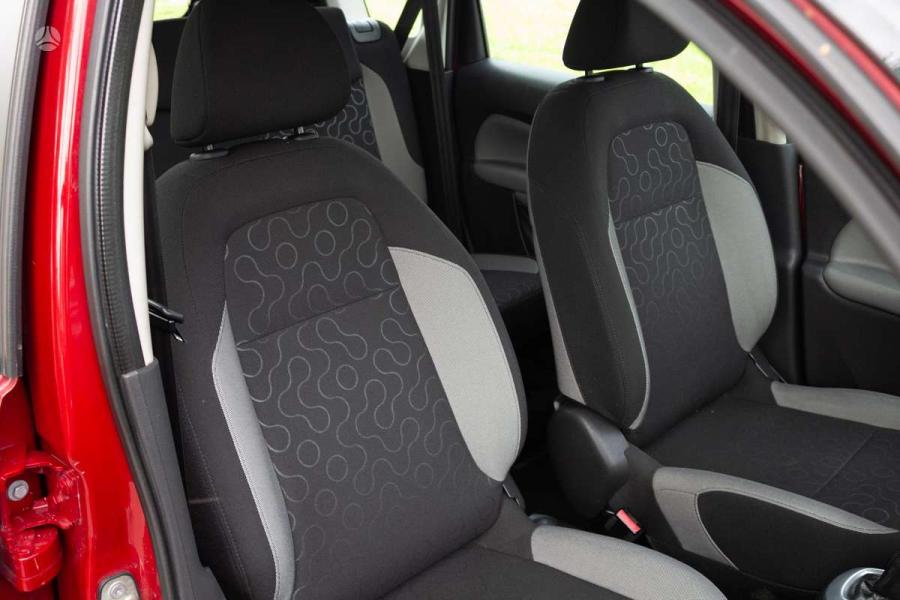 Red Citroen c3-picasso 2012 in Marijampole, with an engine capacity of 1.56 L and mileage of 296 thousand km for 3100 €, photo 14 on AUTOMOTO.COM.LV