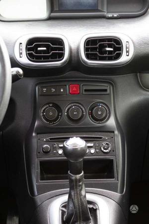 Red Citroen c3-picasso 2012 in Marijampole, with an engine capacity of 1.56 L and mileage of 296 thousand km for 3100 €, photo 19 on AUTOMOTO.COM.LV
