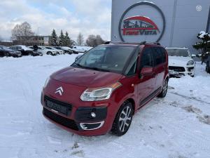 Red Citroen c3-picasso 2014 in Telschi, with an engine capacity of 1.56 L and mileage of 246 thousand km for 4300 €, photo 2 on AUTOMOTO.COM.LV