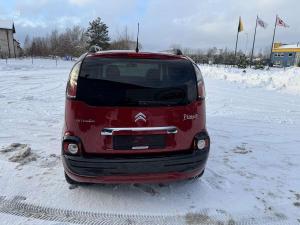 Red Citroen c3-picasso 2014 in Telschi, with an engine capacity of 1.56 L and mileage of 246 thousand km for 4300 €, photo 6 on AUTOMOTO.COM.LV