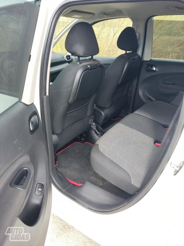 Balts Citroen c3-picasso 2016 Šauļi, ar dzinēja tilpumu 1.60 L un nobraukumu 295 tūkst. km par 3500 €, foto 10 vietnē AUTOMOTO.COM.LV