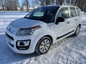 White Citroen c3-picasso 2017 in Taurage, with an engine capacity of 1.60 L and mileage of 326 thousand km for 4300 €, photo  on AUTOMOTO.COM.LV