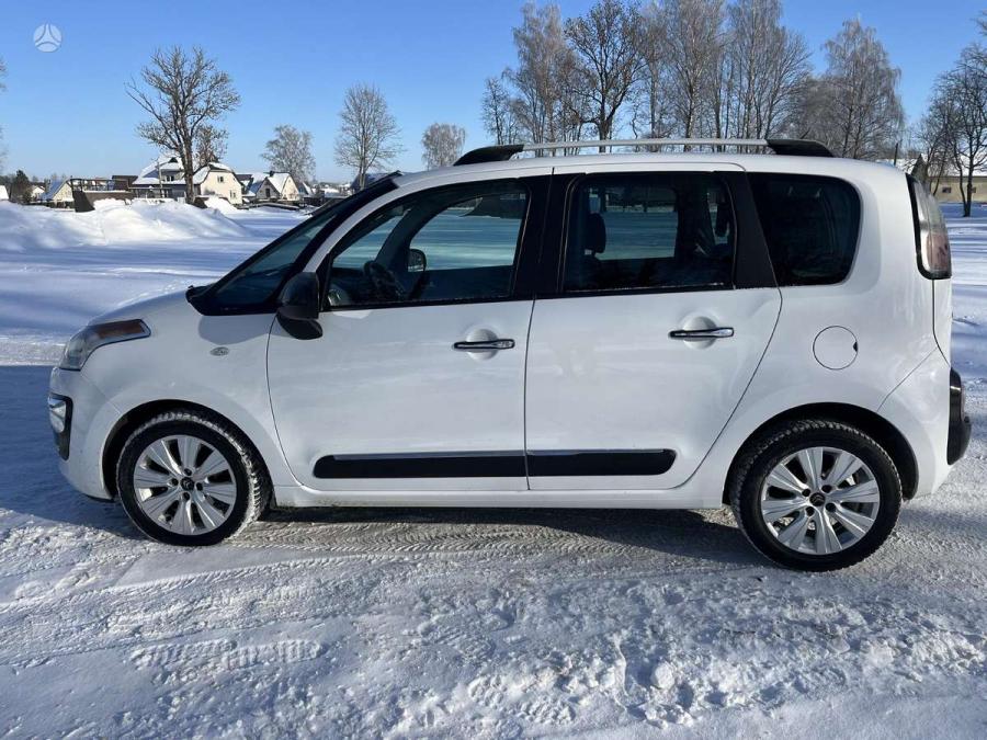 Balts Citroen c3-picasso 2017 Tauragė, ar dzinēja tilpumu 1.60 L un nobraukumu 326 tūkst. km par 4300 €, foto 2 vietnē AUTOMOTO.COM.LV