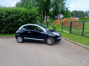 Black Citroen c3-pluriel 2005 in Vilnius, with an engine capacity of 1.40 L and mileage of 143 thousand km for 600 €, photo  on AUTOMOTO.COM.LV