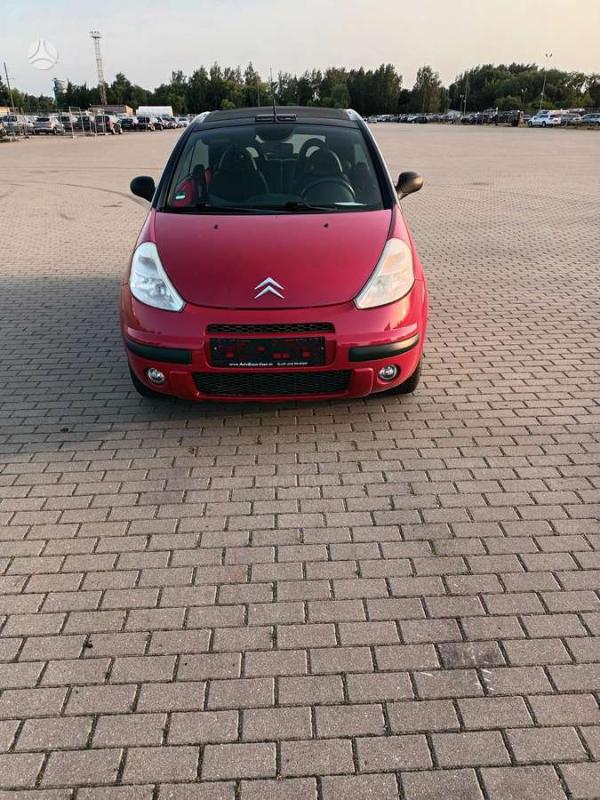 Sarkans Citroen c3-pluriel 2008 Marijampole, ar dzinēja tilpumu 1.36 L un nobraukumu 129 tūkst. km par 1350 €, foto 1 vietnē AUTOMOTO.COM.LV