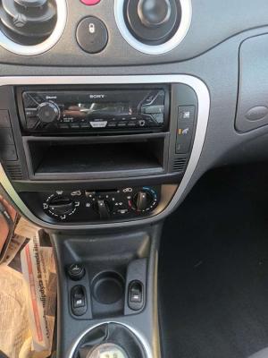 Sarkans Citroen c3-pluriel 2008 Marijampole, ar dzinēja tilpumu 1.36 L un nobraukumu 129 tūkst. km par 1350 €, foto 14 vietnē AUTOMOTO.COM.LV