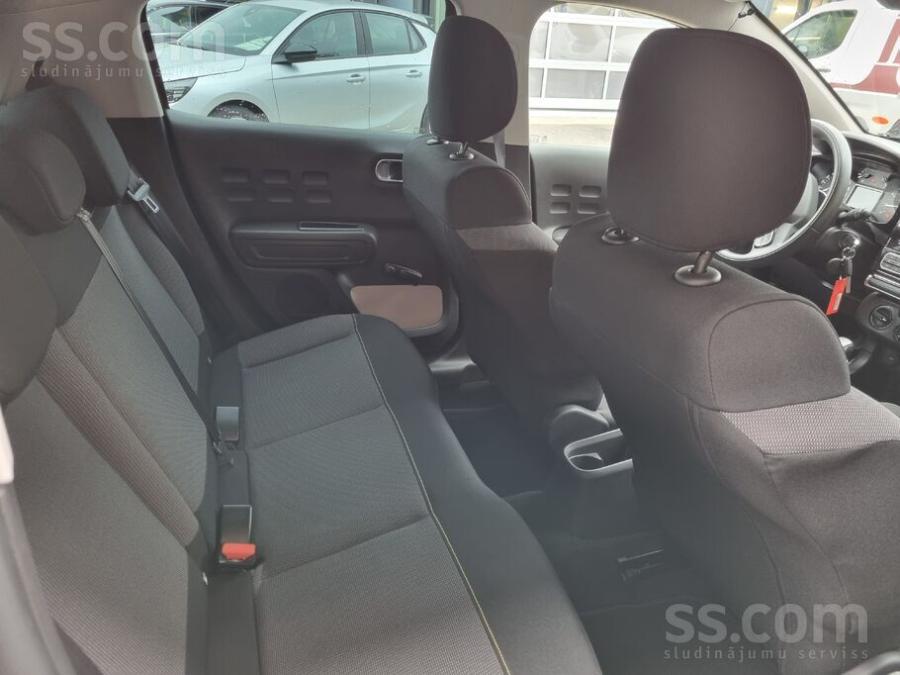 Sarkans Citroen C3 2019 Rīga, ar dzinēja tilpumu 1.20 L un nobraukumu 67 tūkst. km par 7500 €, foto 8 vietnē AUTOMOTO.COM.LV