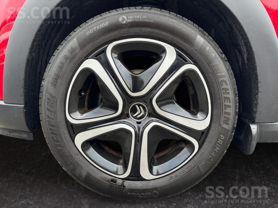 Sarkans Citroen C3 2020 Rīga, ar dzinēja tilpumu 1.20 L un nobraukumu 70 tūkst. km par 8800 €, foto 12 vietnē AUTOMOTO.COM.LV