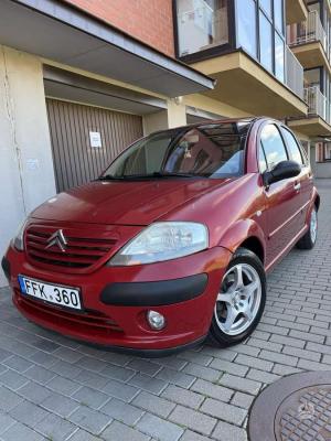 Sarkans Citroen C3 2002 Viļņa, ar dzinēja tilpumu 1.36 L un nobraukumu 197 tūkst. km par 1450 €, foto 3 vietnē AUTOMOTO.COM.LV