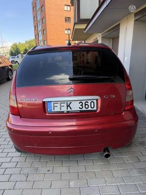 Sarkans Citroen C3 2002 Viļņa, ar dzinēja tilpumu 1.36 L un nobraukumu 197 tūkst. km par 1450 €, foto 9 vietnē AUTOMOTO.COM.LV