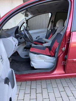 Sarkans Citroen C3 2002 Viļņa, ar dzinēja tilpumu 1.36 L un nobraukumu 197 tūkst. km par 1450 €, foto 14 vietnē AUTOMOTO.COM.LV