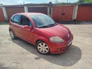 Sarkans Citroen C3 2003 Kohtla-Jerve, ar dzinēja tilpumu 1.40 L un nobraukumu 233 tūkst. km par 600 €, foto 10 vietnē AUTOMOTO.COM.LV