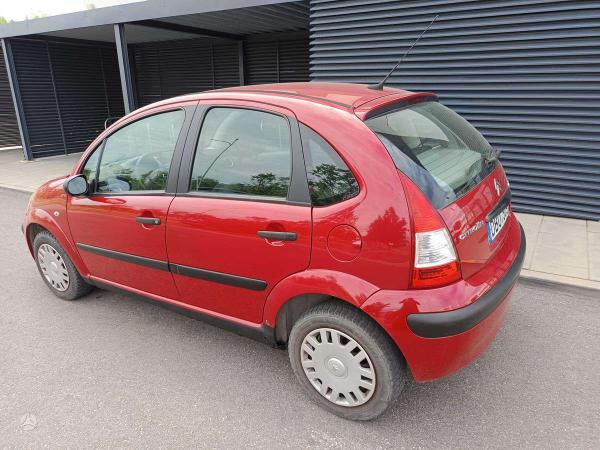 Sarkans Citroen C3 2006 Viļņa, ar dzinēja tilpumu 1.12 L un nobraukumu 93 tūkst. km par 800 €, foto 3 vietnē AUTOMOTO.COM.LV