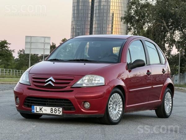 Красный Ситроен С3 2006 в Рига, объемом двигателя 1.40 л и пробегом 196 тыс. км за 1999 €, фото 2 на AUTOMOTO.COM.LV