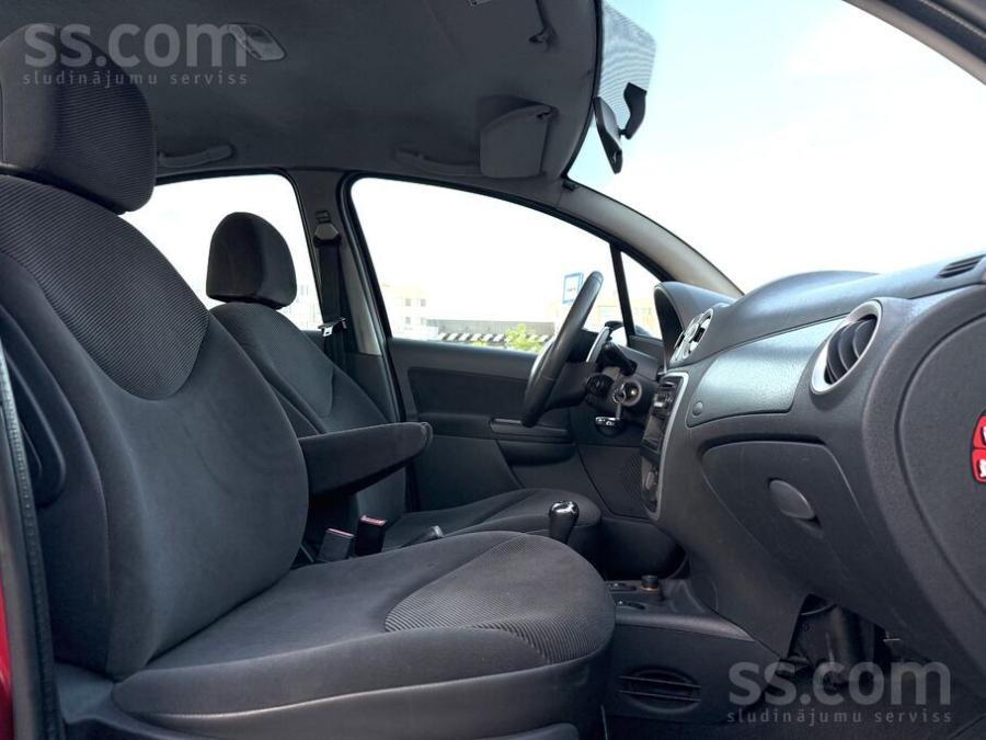 Red Citroen C3 2006 in Riga, with an engine capacity of 1.40 L and mileage of 196 thousand km for 1999 €, photo 13 on AUTOMOTO.COM.LV