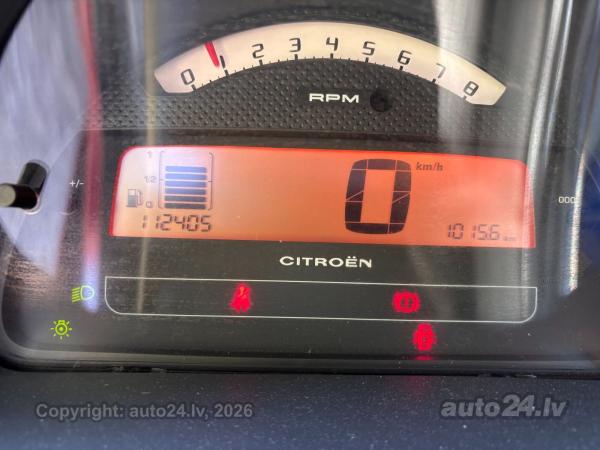Sarkans Citroen C3 2007 Tallina, ar dzinēja tilpumu 1.40 L un nobraukumu 112 tūkst. km par 1800 €, foto 4 vietnē AUTOMOTO.COM.LV