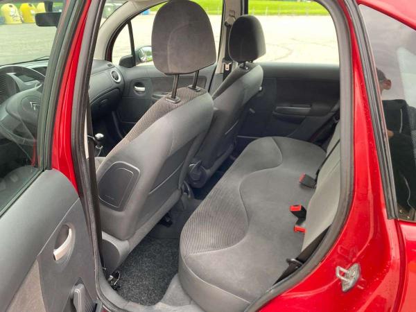 Red Citroen C3 2008 in Mazeikiai, with an engine capacity of 1.36 L and mileage of 112 thousand km for 1100 €, photo 1 on AUTOMOTO.COM.LV